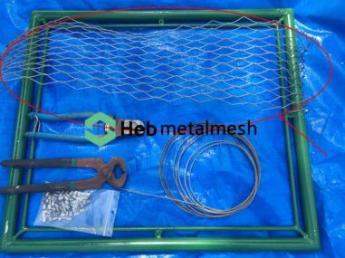 How to install zoo mesh, how to fix zoo mesh to frame - hebmetalmesh